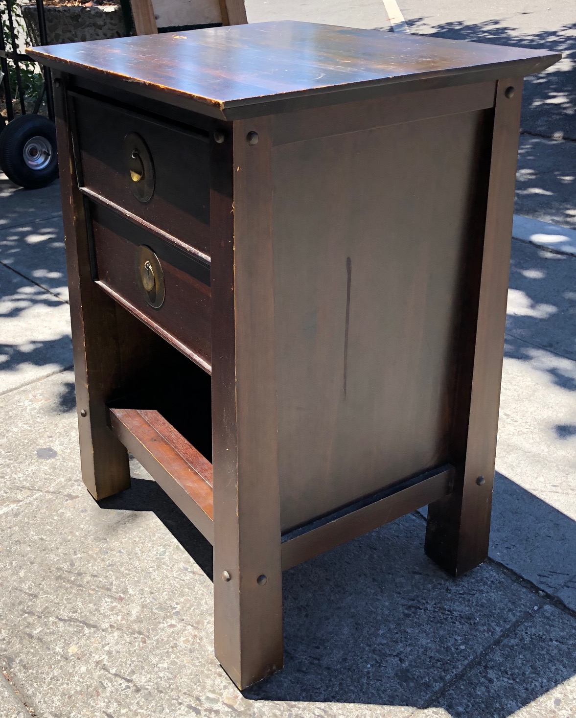 UHURU FURNITURE & COLLECTIBLES: SOLD #99399 Modern 3 Drawer Night Stand ...