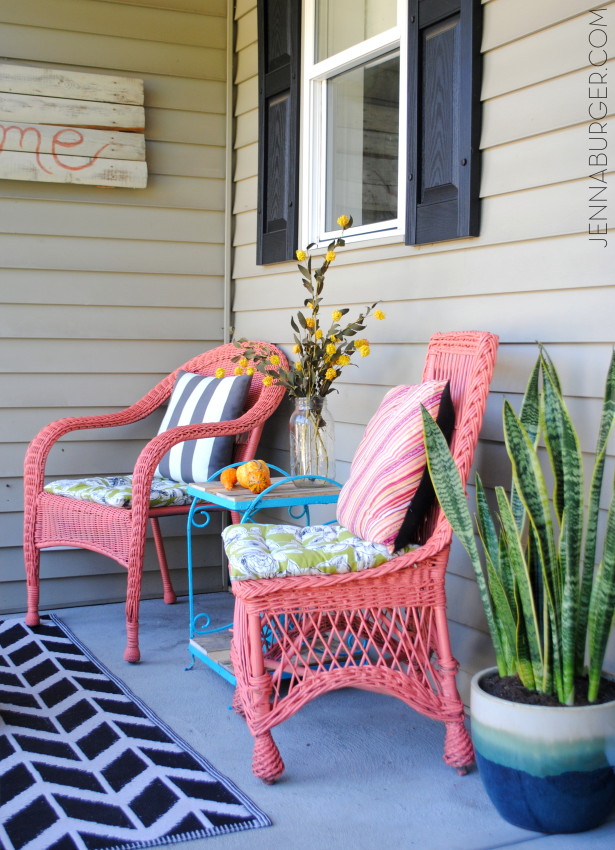 Eye For Design: Decorate With Colorful Wicker Furniture