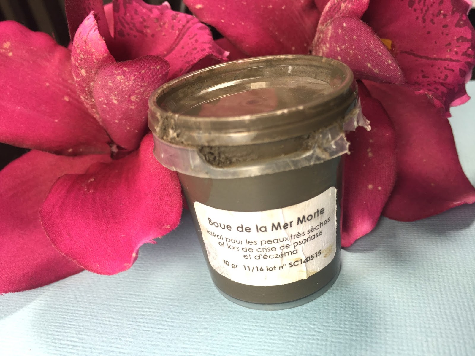 Un masque à la boue de la mer morte 100% naturel / VENUS MAG
