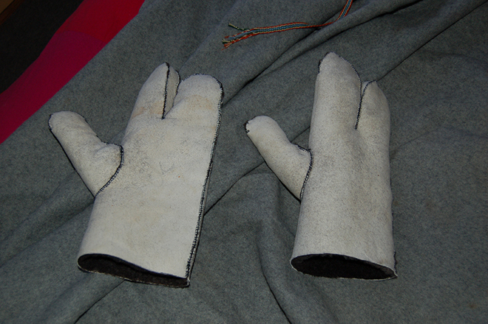 St. Thomas guild - medieval woodworking, furniture and other crafts ...