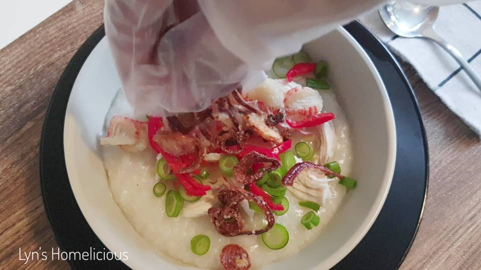 Bubur Ayam Ala McD Yang Sedap | McD's Style Chicken Porridge | LYN'S ...