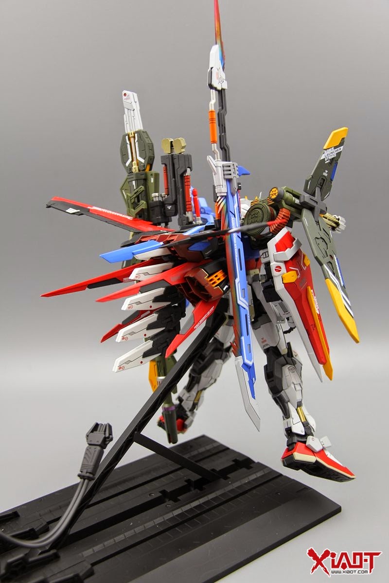 Custom Build: Bandai + DM 1/100 Perfect Strike Gundam "Detailed"
