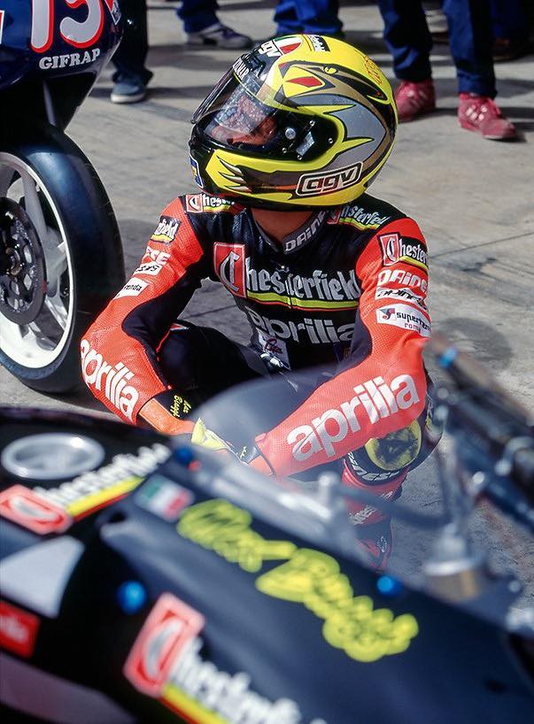 Racing Cafè: Photo #684 - Max Biaggi 1995