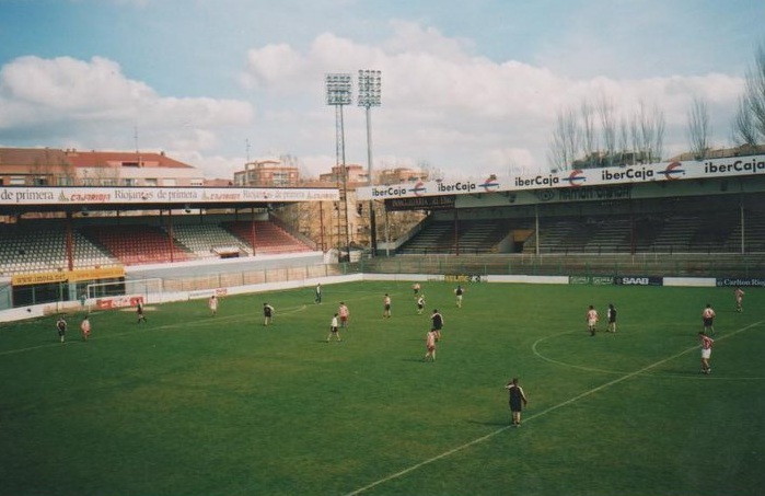 Estadios de Fútbol en España: Logroño - Campo de Futbol de Las Gaunas