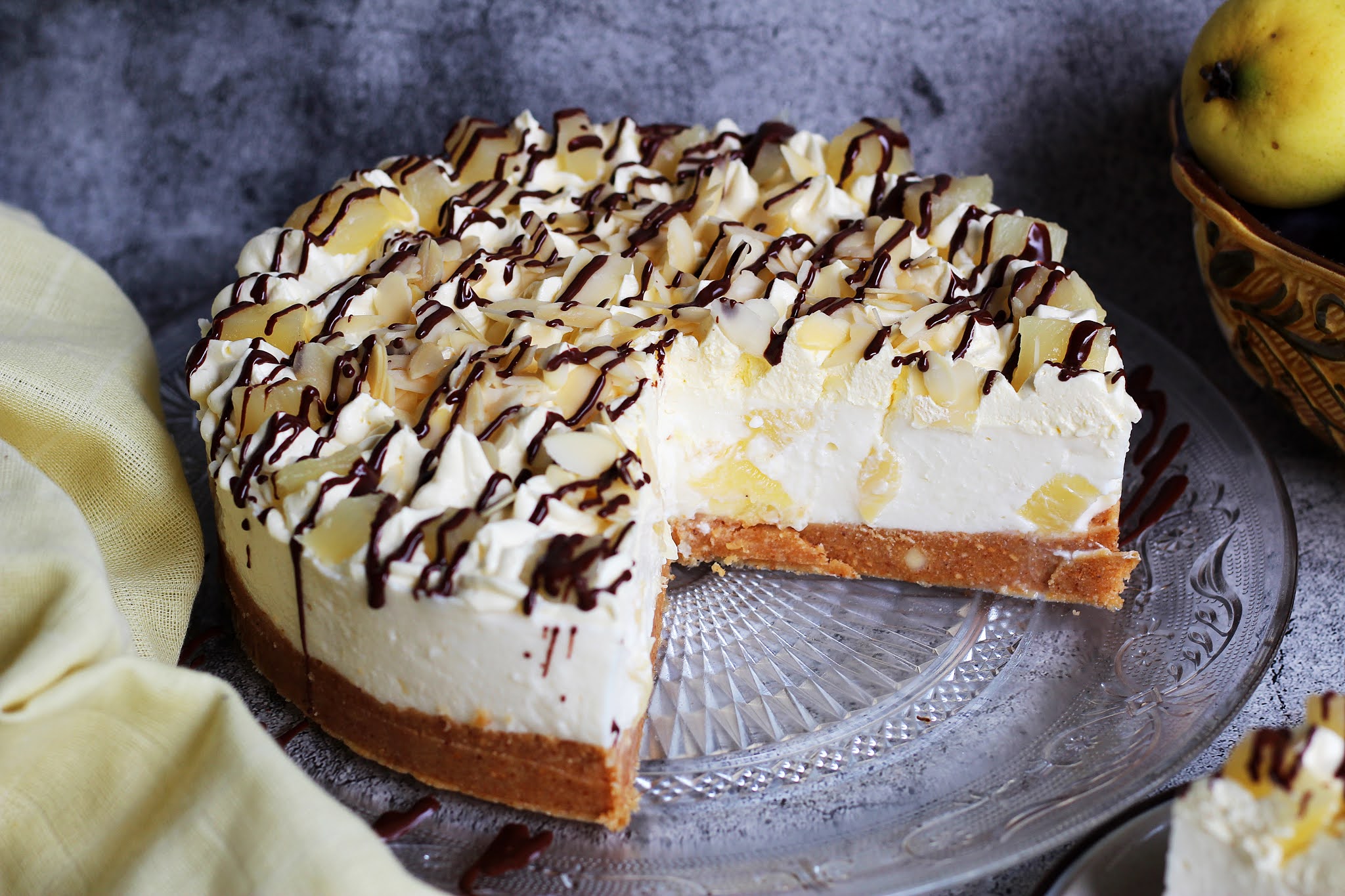 Jekin Kapric : Ananas torta bez pečenja