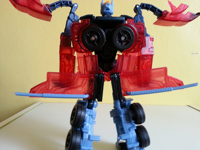 Lightning Quantum's Base: Optimus Prime Voyager Class (Dark Energon ...