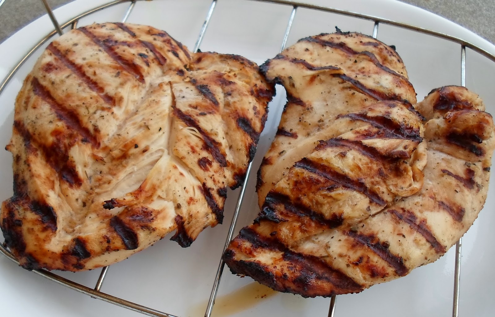 Happier Than A Pig In Mud: Resting Grilled Meat on a Raised Rack