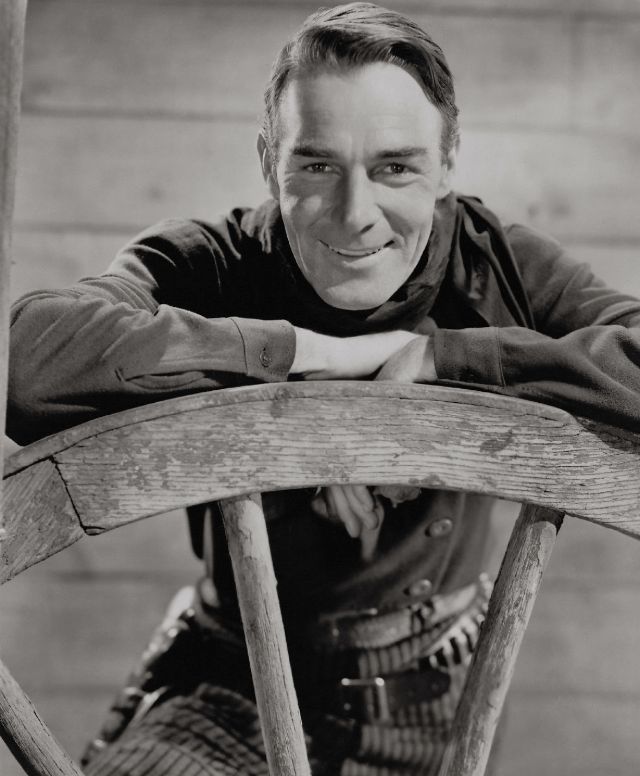 40 Gorgeous Photos of Randolph Scott in the 1930s and ’40s ~ Vintage ...