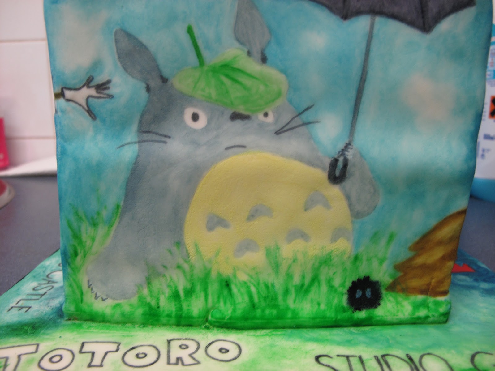 Sue's Cakes: Studio Ghibli Birthday Cake - Tortoro, Ponyo, Howls Moving ...