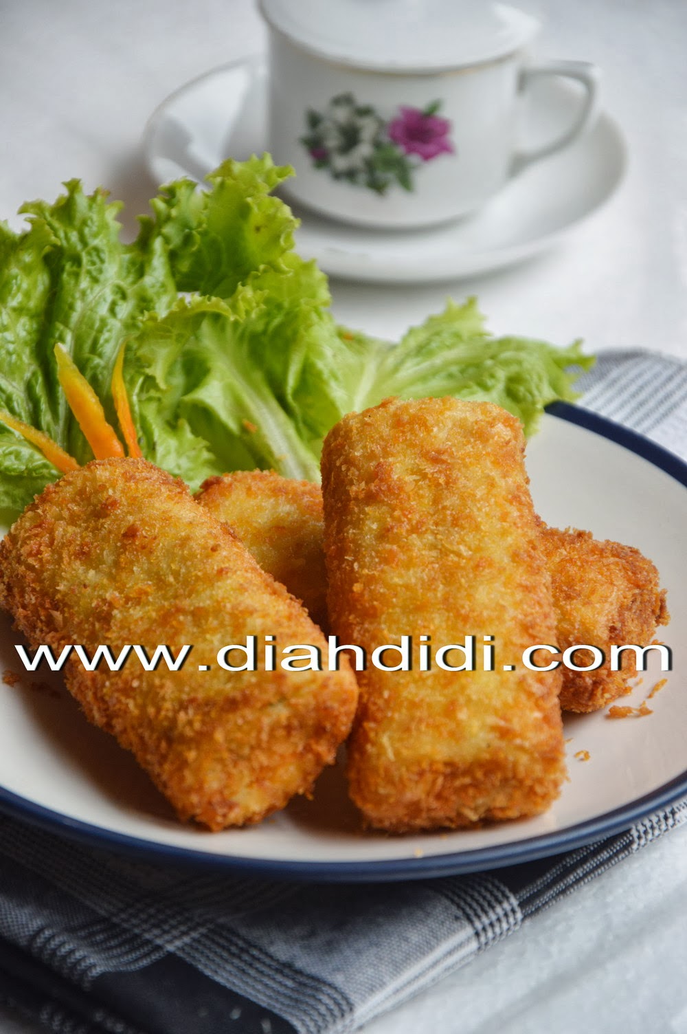 Diah Didi's Kitchen: Risoles Ragout & Keju Mozzarella