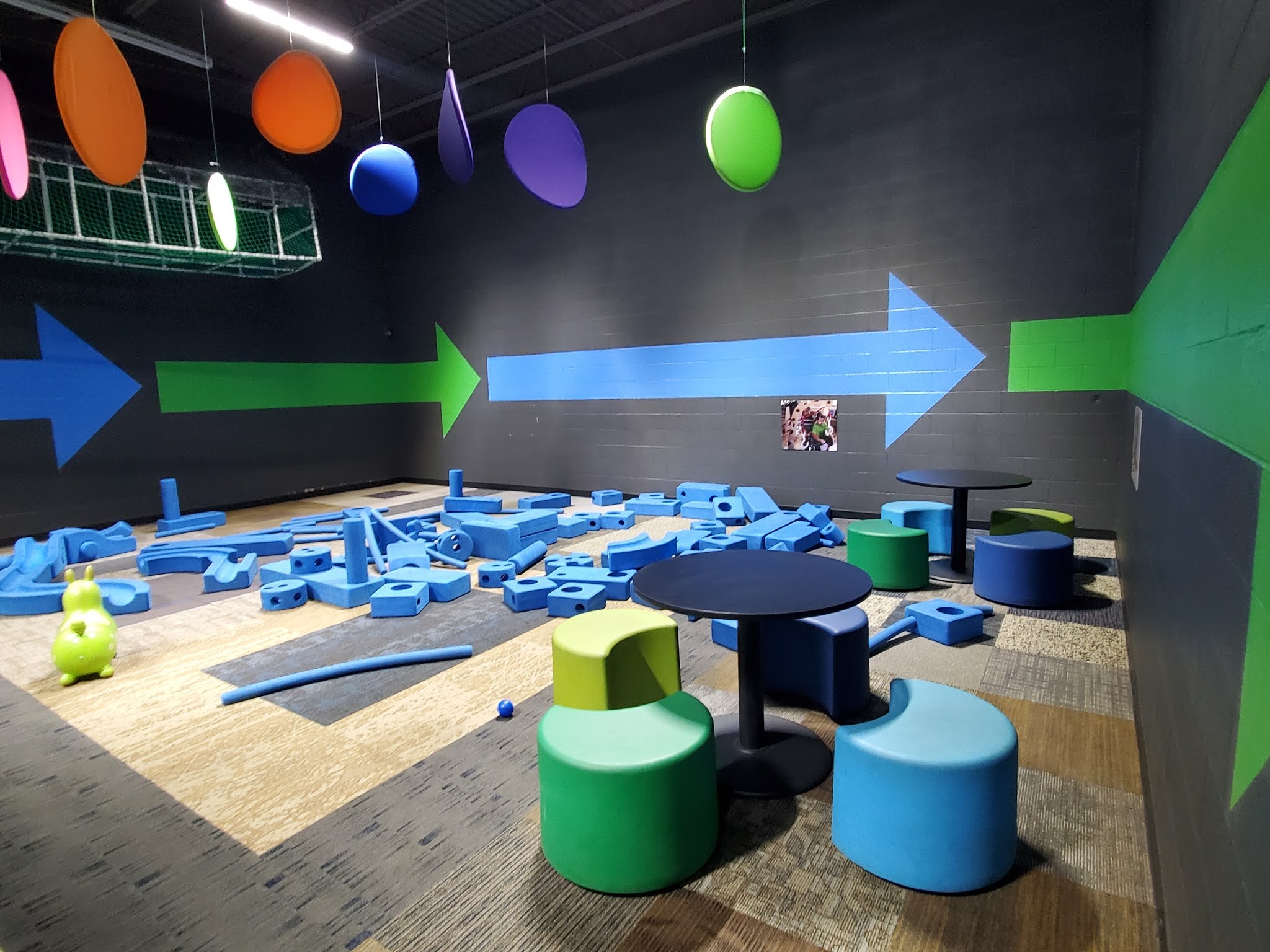 Play St. Louis: Myseum, Town and Country