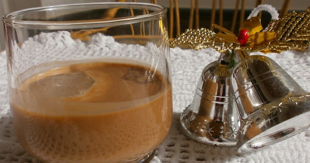 Luzmary y sus recetas caseras: LICOR CREMA DE RON CON CHOCOLATE