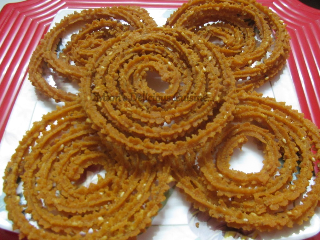 Mum's Delicious Cuisine..: Chakali