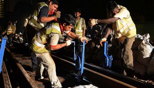 If Only Singaporeans Stopped to Think: SMRT focuses on maintenance