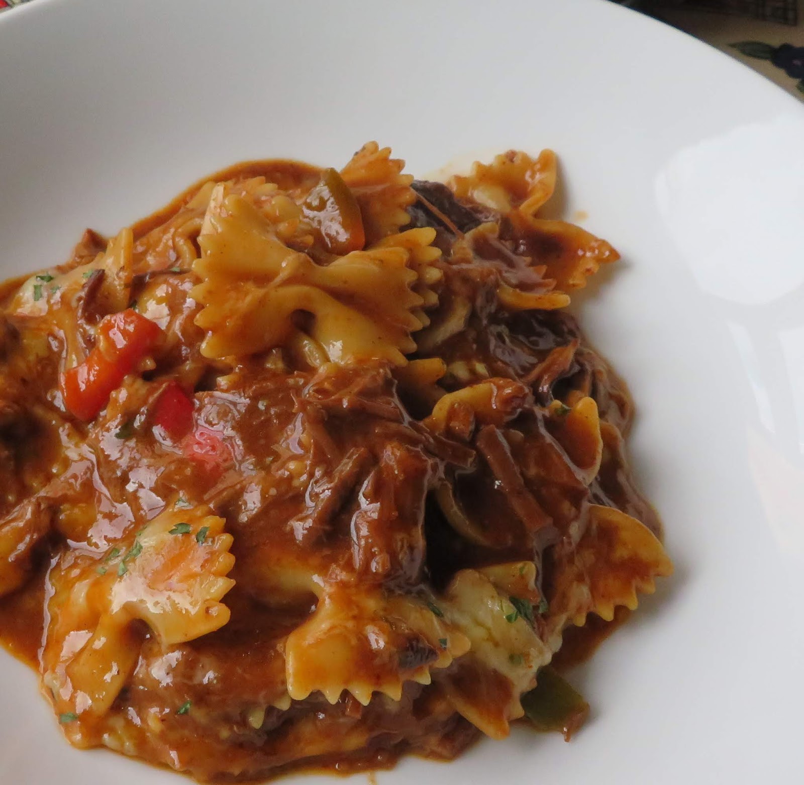 Cheesy Taco Bow Ties | The English Kitchen