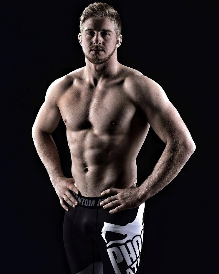 kenneth in the (212): Wrestle Wednesday