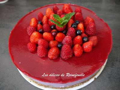 Entremet aux fruits rouges