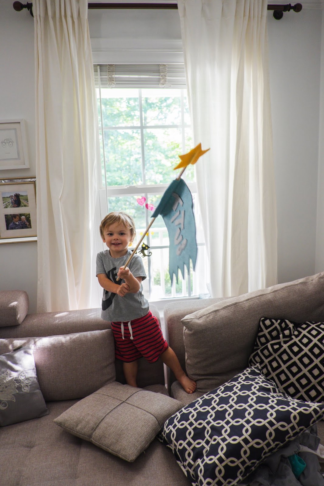Domestic Fashionista: Felt Name Flags
