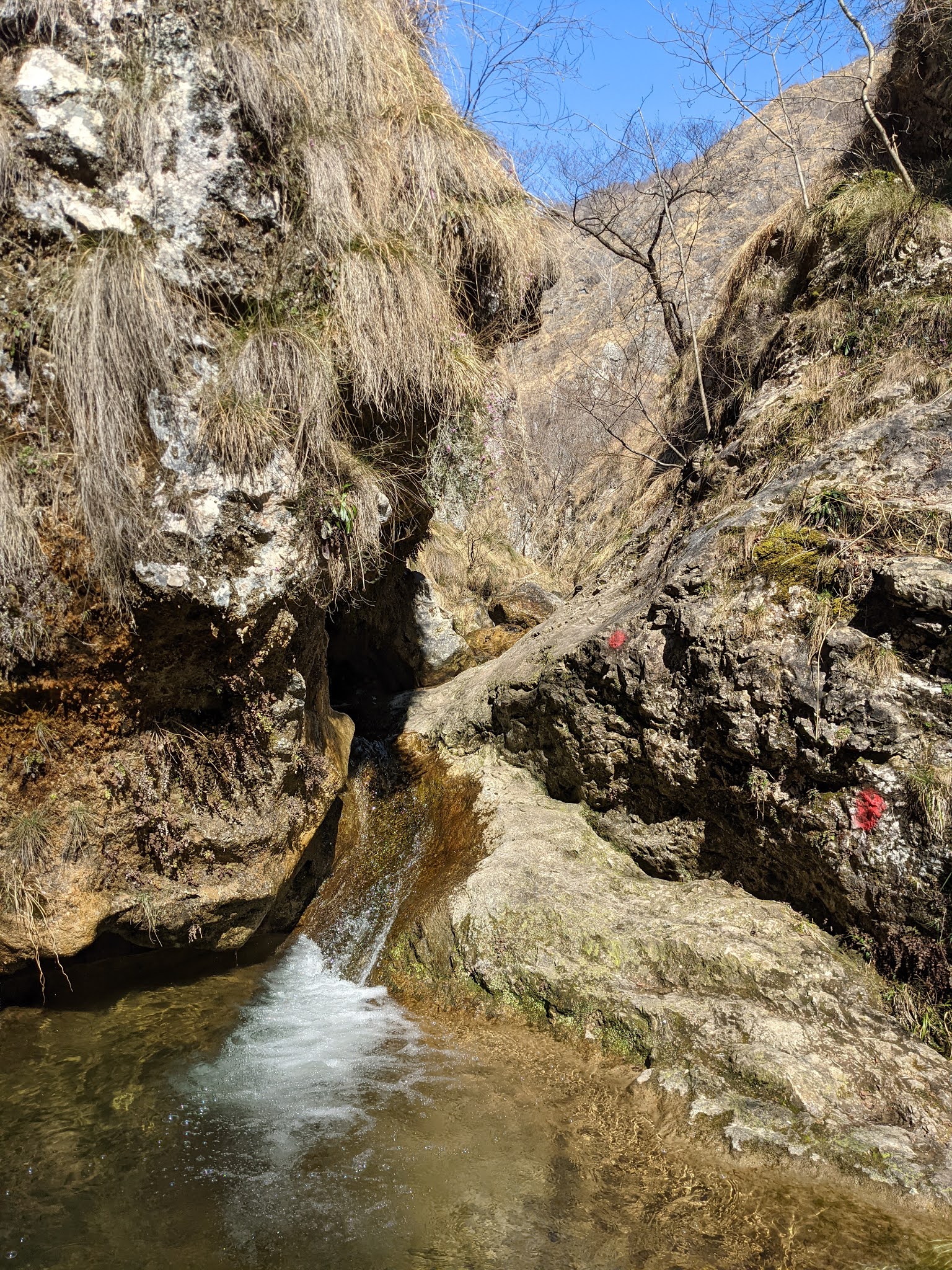 TravelMarx: Hike from Bergamo to Le Buche di Nese