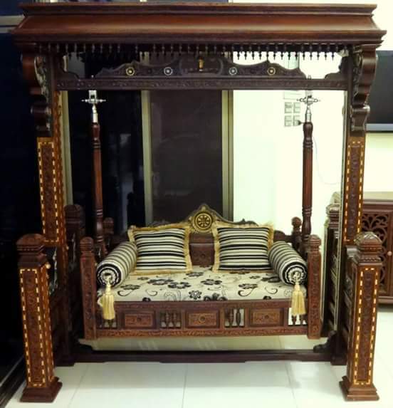 40 Beautiful Wooden Jhoola Designs | Wooden Jhula For Living Room ...