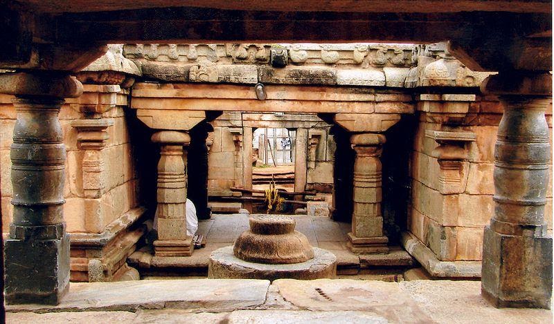 Salukitecture: Mandapa Structure