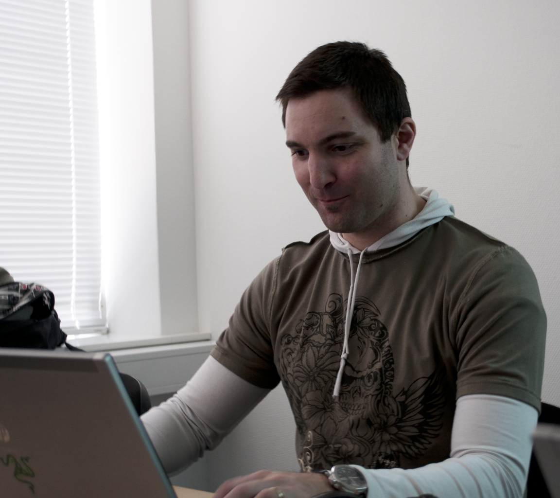 Polyboy's DevTeam blog: 2012