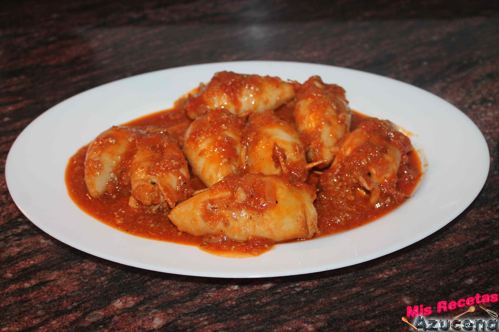 Mis Recetas: Calamares rellenos de carne con salsa