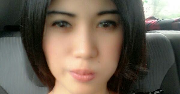 LAGI SANGE BERAT, TANTE CANTIK PAMER TOKET