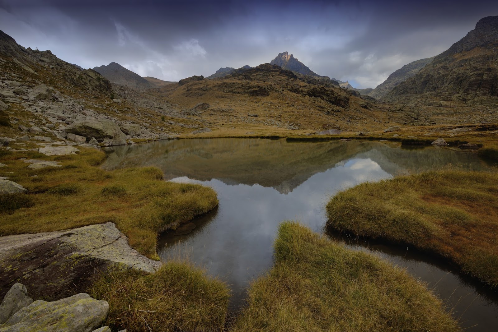 Culoare: Vallée des merveilles