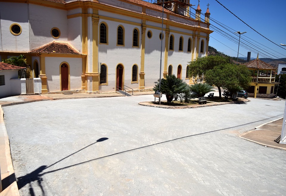 MINAS GERAIS EH FANTÁSTICA : VIRGINÓPOLIS / MINAS GERAIS / BRAZIL (5. ...