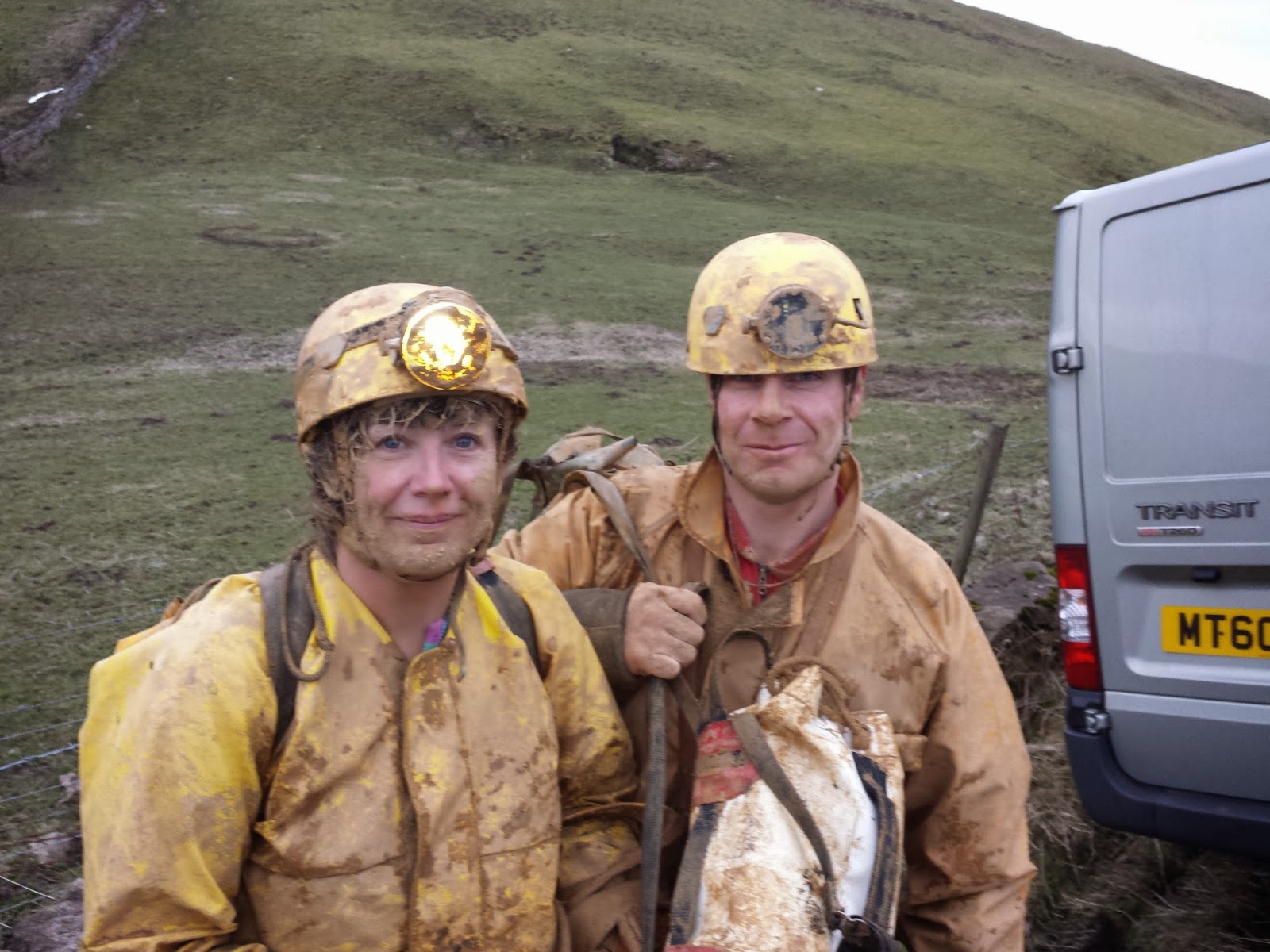 Dudley Caving Club: Mud Mud & More Mud In Nettle Pot