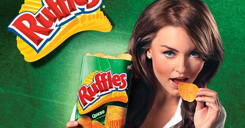 Angelique Boyer - Ruffles chips