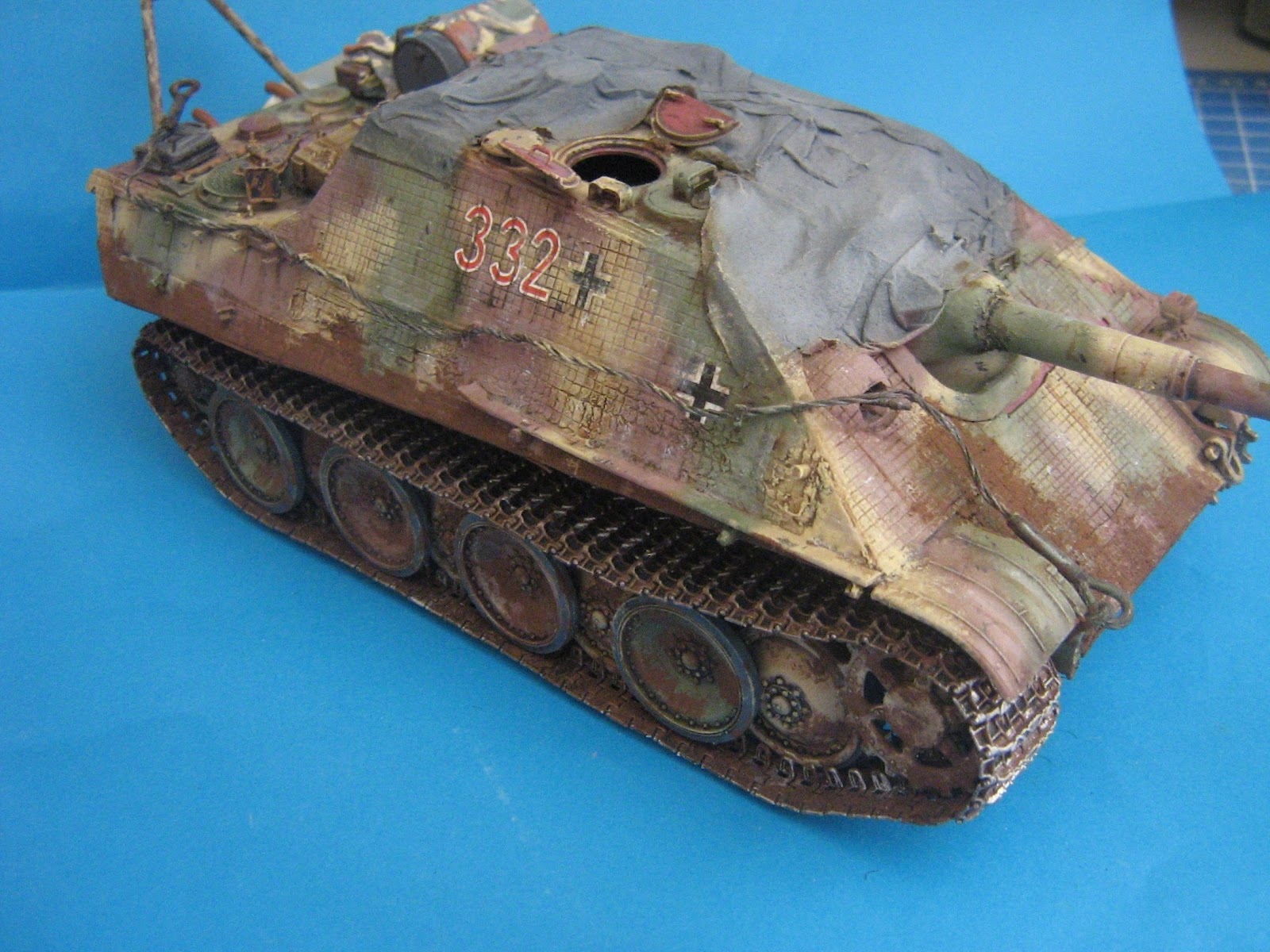 PAULO PANZER MODELLING: [ TUTO ] PEINTURE DES CHENILLES SUR VEHICULE ...