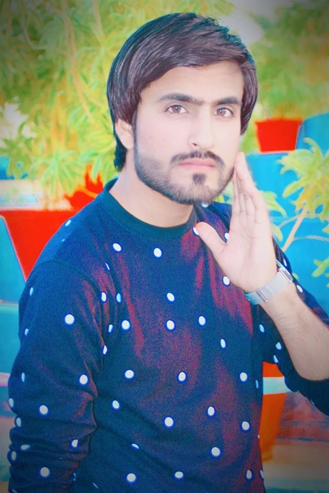 Top Stylish Boys Pics in Pakistan | Famous Pakistani Actors