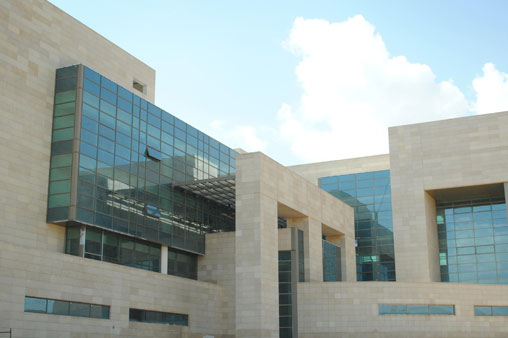 The Third Eye: AUI-S Students toward another Demonstration