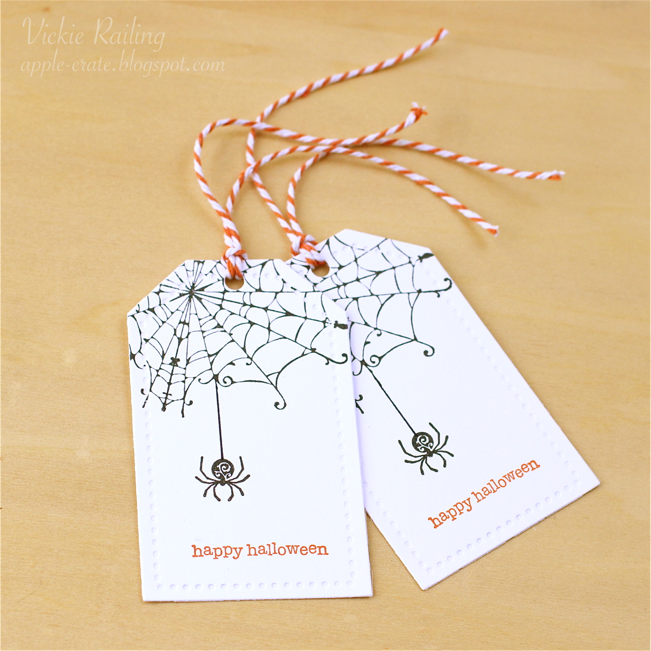 The Apple Crate: Halloween Spider Tags