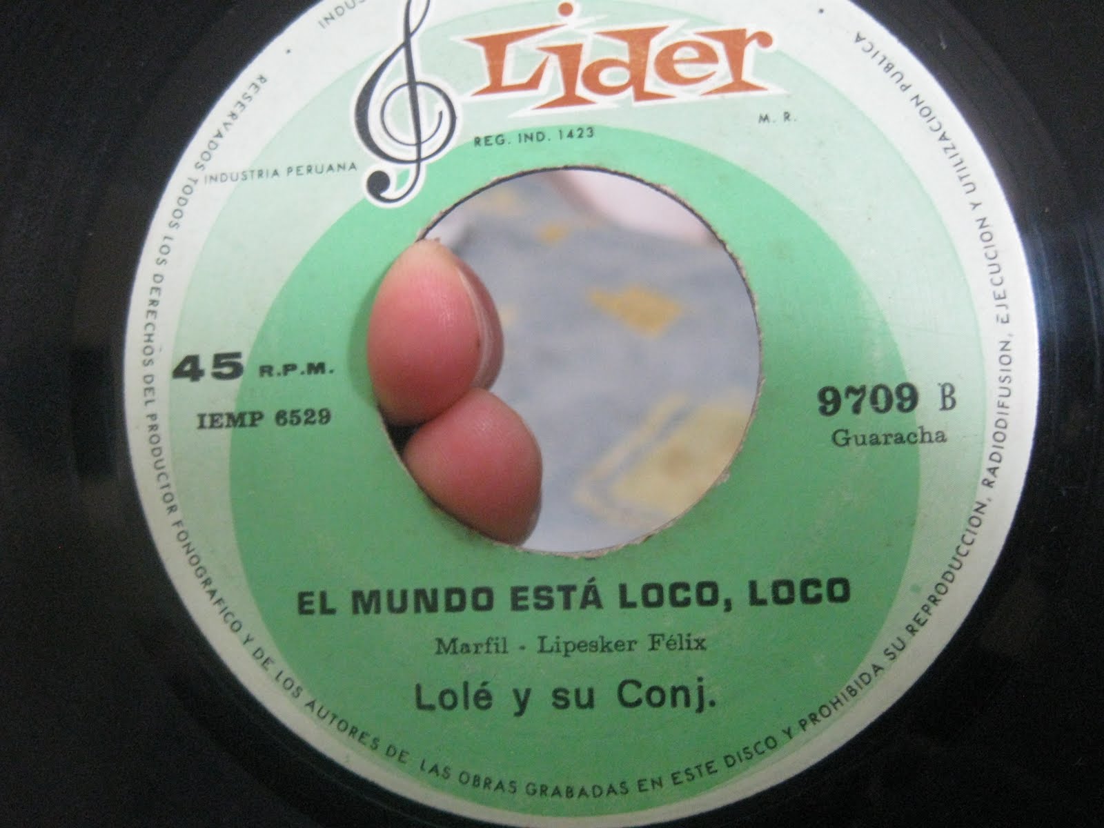 CUMBIA DEL PERU: DISCOS DE 45 RPM GUARACHAS - CLAUDIO MORAN Y LOS ...