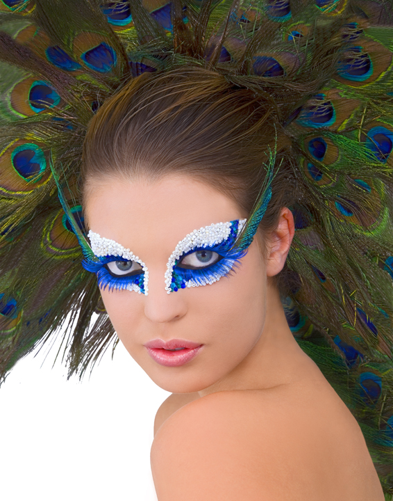 ~~saYA SayAng GeOmAtIkA CoLLaGe~~: ~~MakeUP FaunA~~