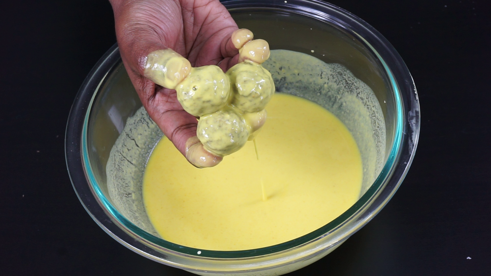 Munthiri Kothu Recipe | Steffi's Recipes