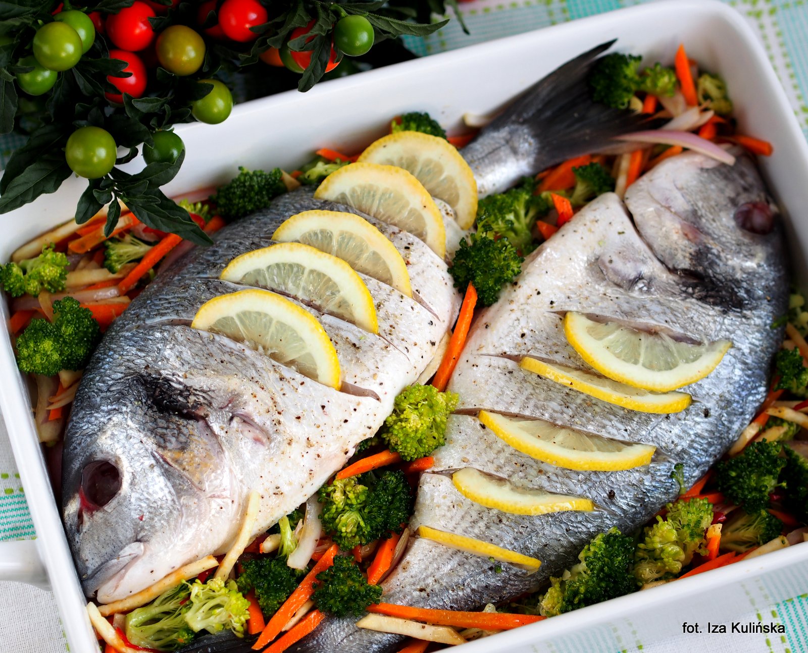 Smaczna Pyza - Sprawdzone przepisy kulinarne: Ryba na piątek. Dorada ...