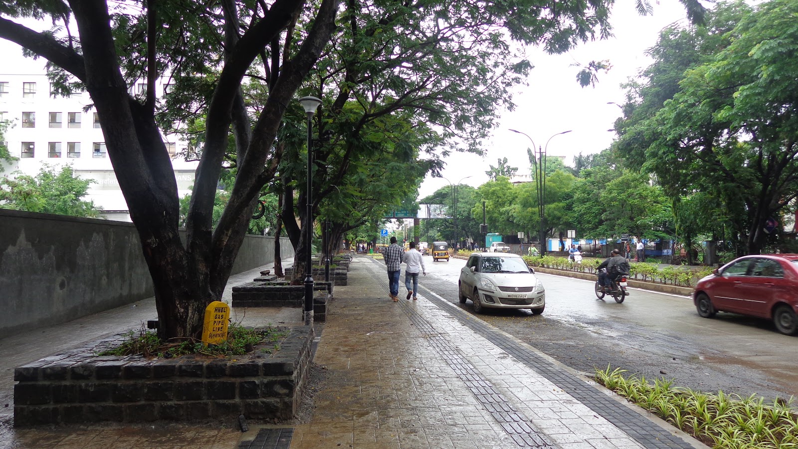 Prasanna Desai Architects: Pune Smart City : Street Redesign Project