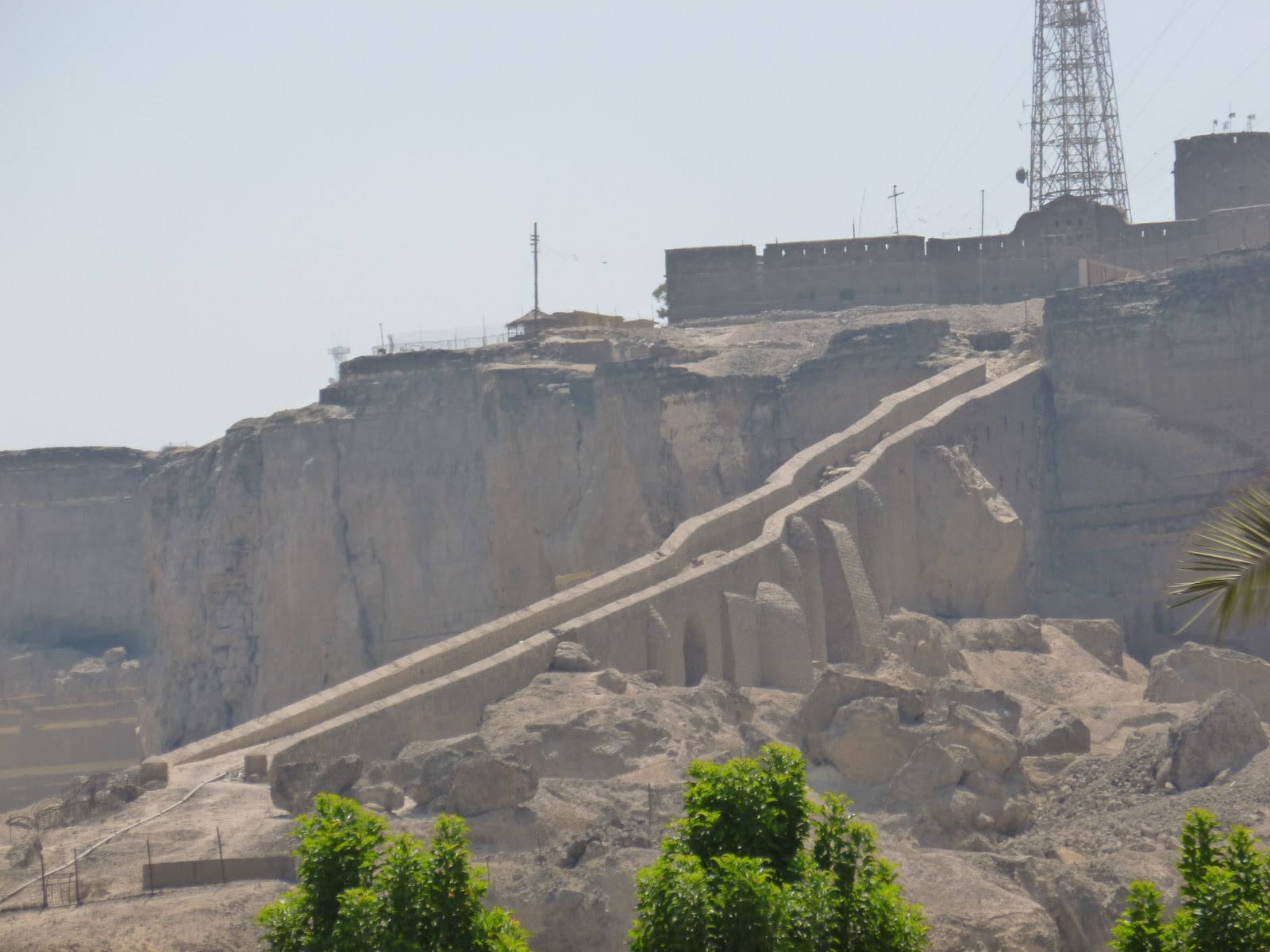 In The Pyramidst Of Our Lives: Day 2: The Great Pyramids of Giza