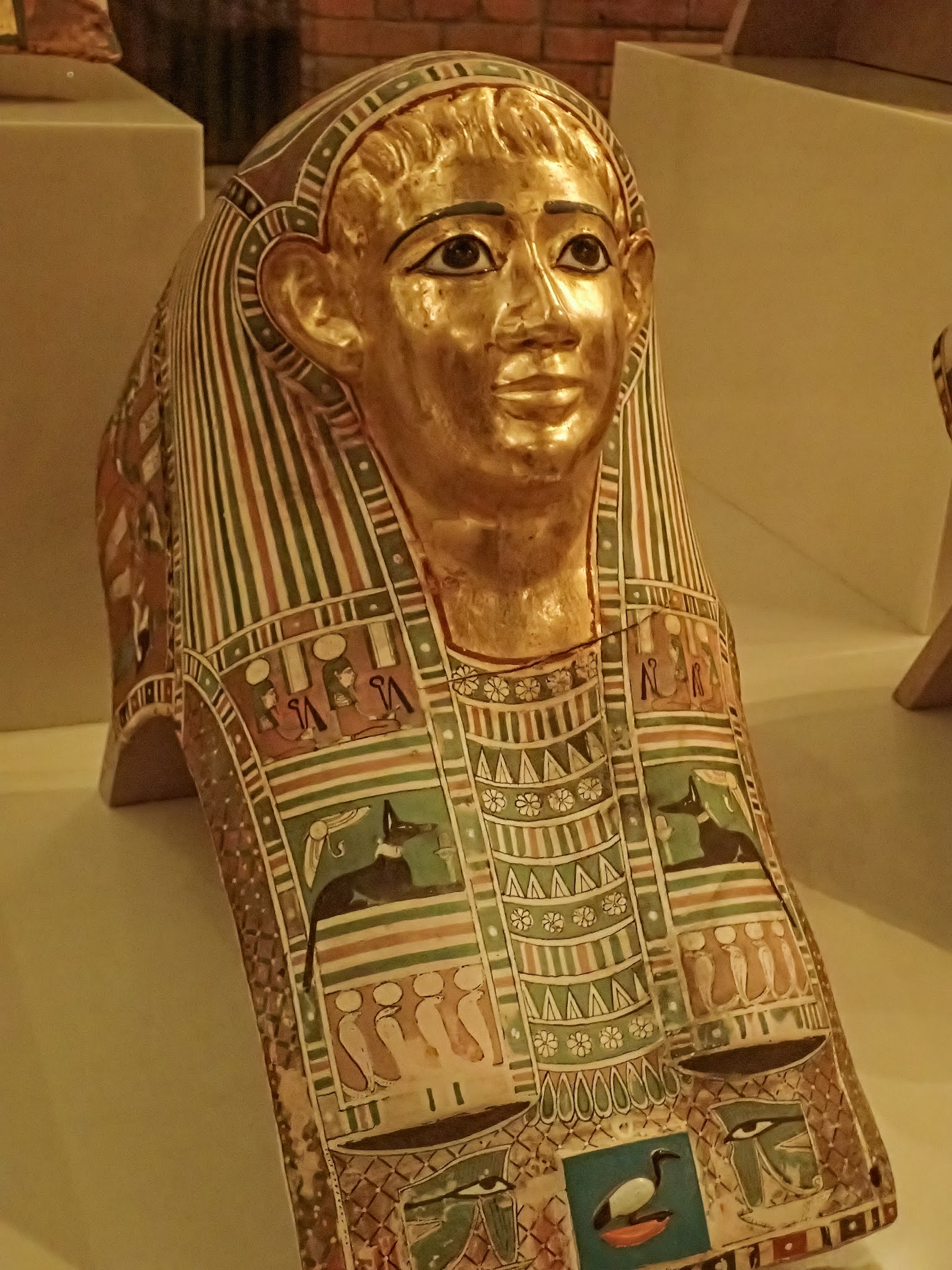 Roman Times: Mummy masks - an Egyptian (and Roman!) tradition