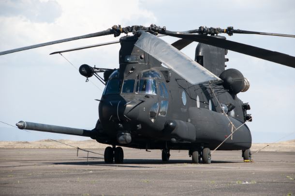 Boeing MH-47G Chinook Specs, Speed, Cockpit, and Price - Helicopter Specs