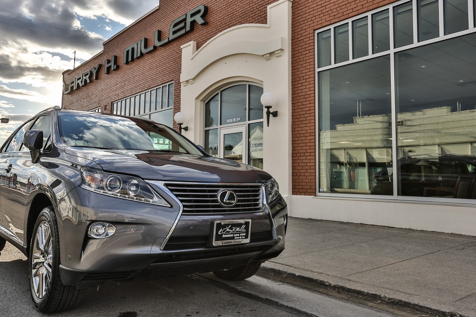 Larry H. Miller Lexus Spokane: 2015