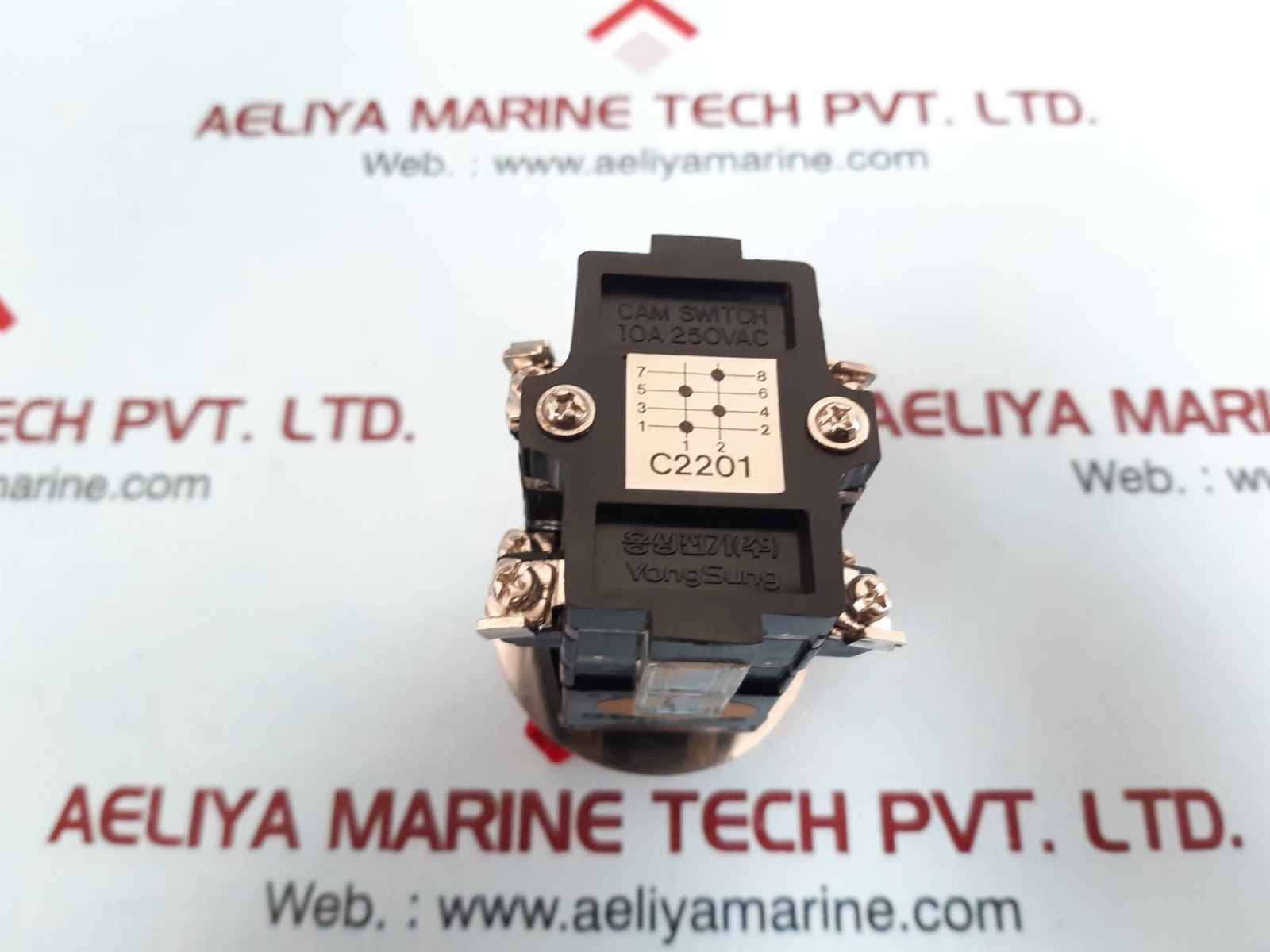 YONGSUNG C2201 CAM SWITCH - Aeliya Marine