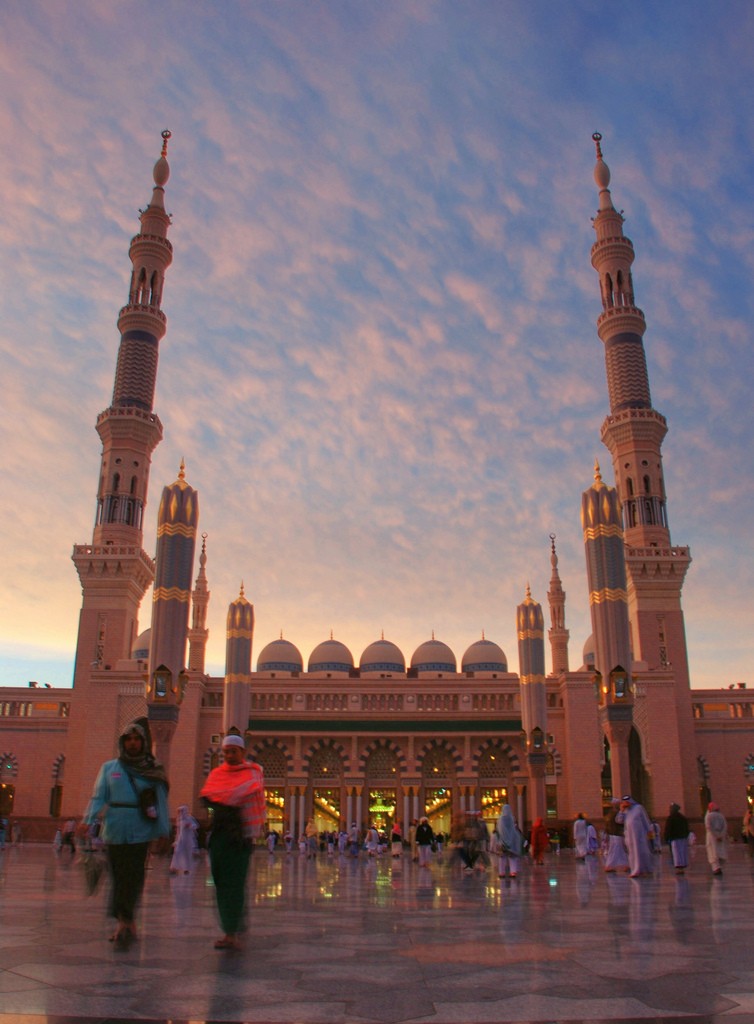 Best Islamic WallPapers: Muqaddas Muqamat Pictures