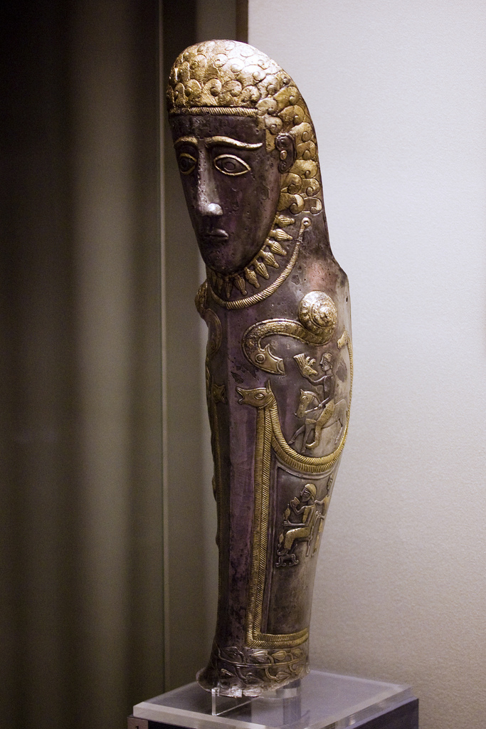 marea enciclopedie a geto dacilor: DINCOLO DE TIMPURI- TATUAJUL IN DACIA