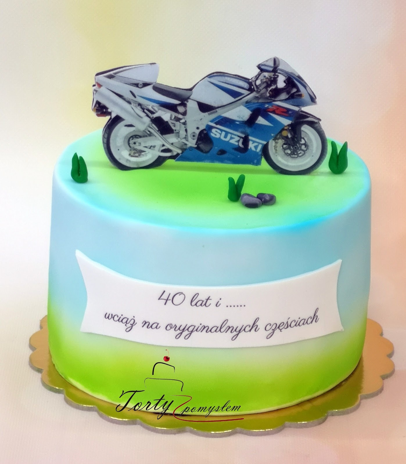 TORTY Z POMYSŁEM Kraków: Tort z motorem.