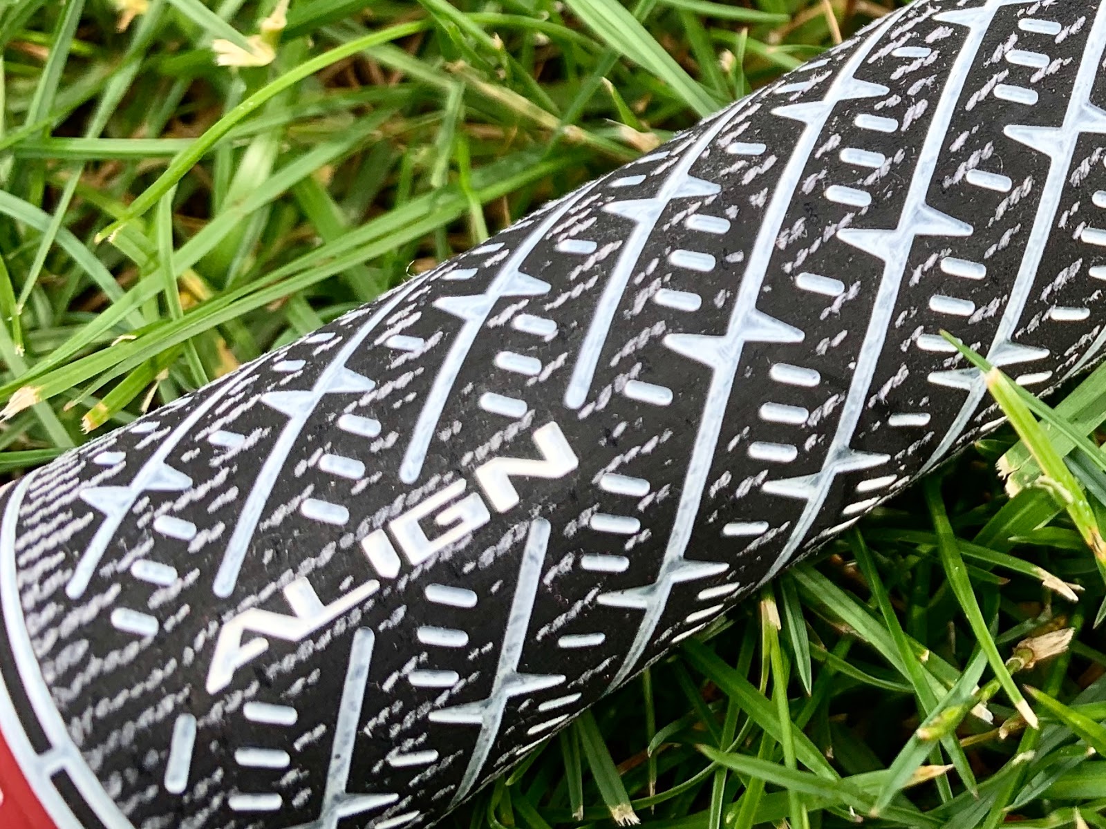 The 1 Writer In Golf Golf Pride Z Grip Align Review Feel Enhancing All Weather Grips With A